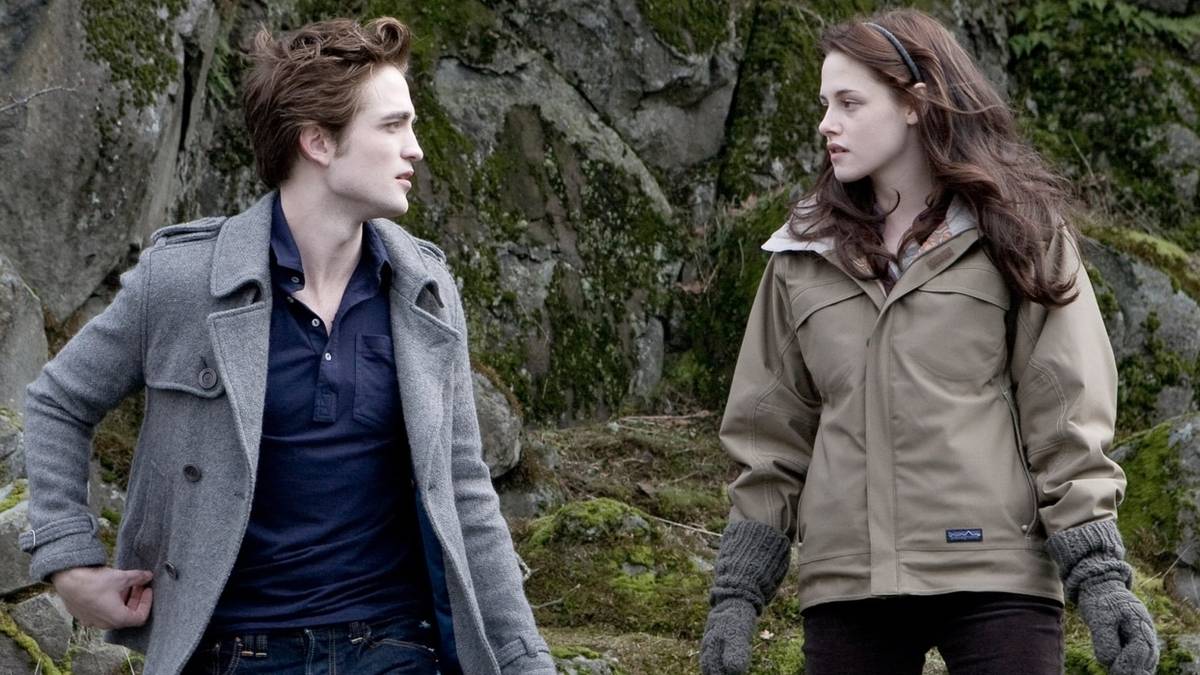 Kristen Stewart Criticizes Bella and Edward's Relationship in the ...