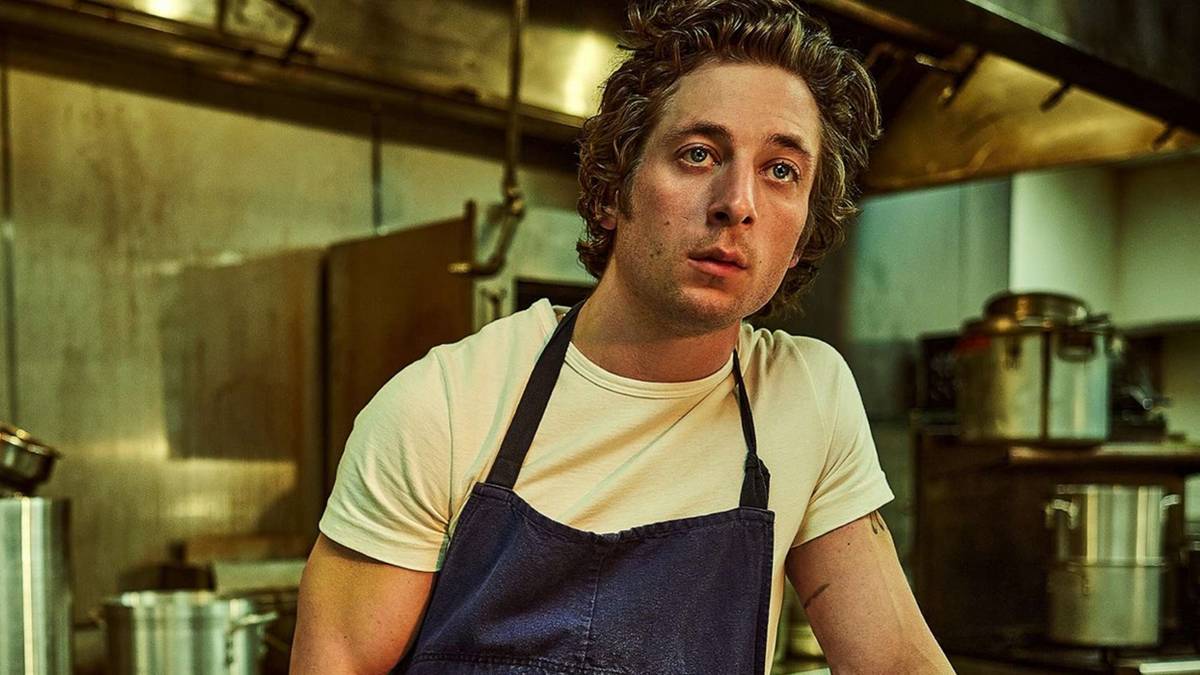 Jeremy Allen White Wins Emmy for Outstanding Lead Actor in a Comedy ...