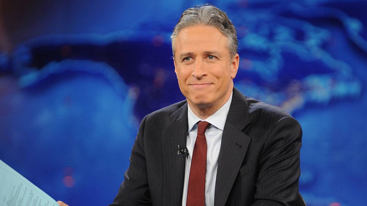 Jon Stewart Slams Elon Musk After He Rejects 'Daily Show' Invite