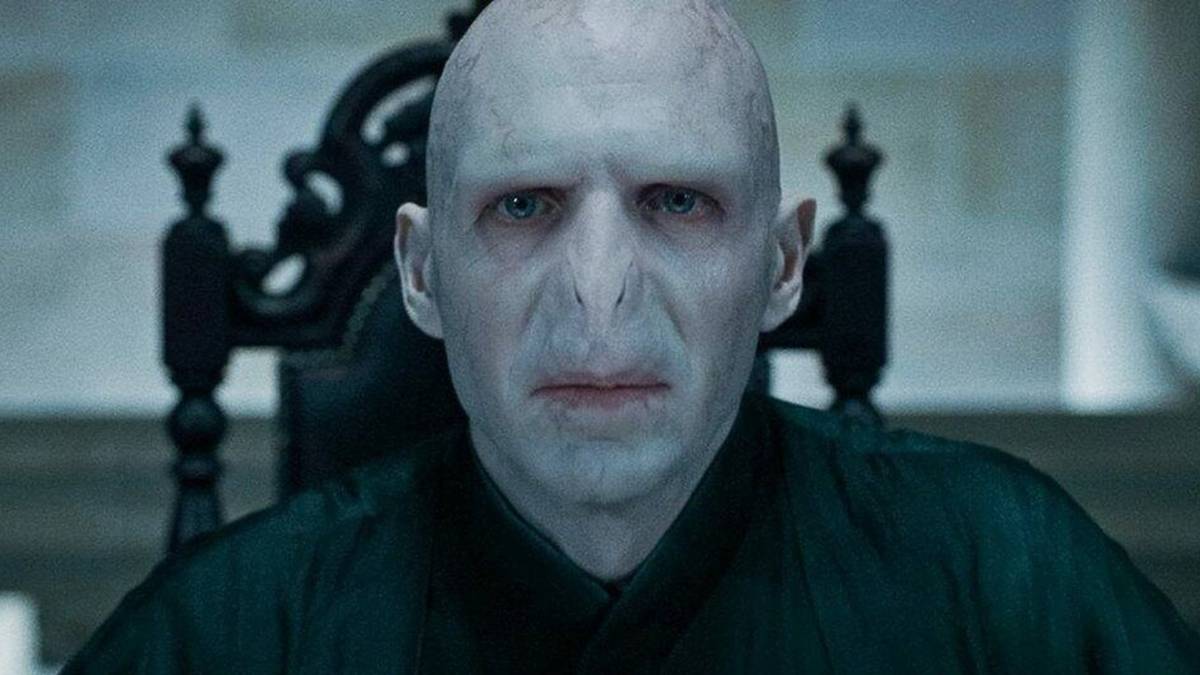 Ralph Fiennes Thinks This Oscar-Winning Actor Would Be a "Wonderful ...
