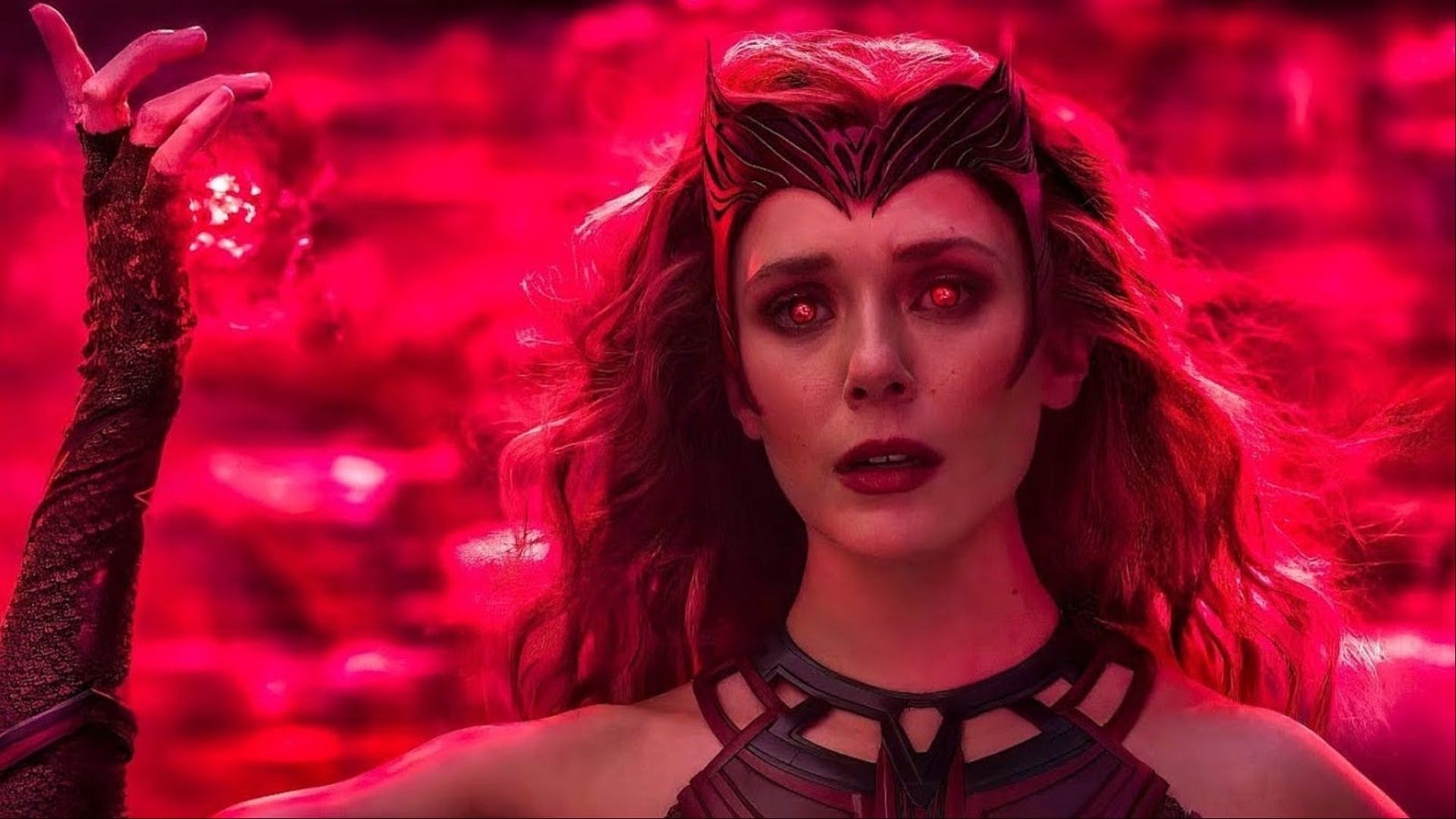 Scarlet Witch Elizabeth Olsen