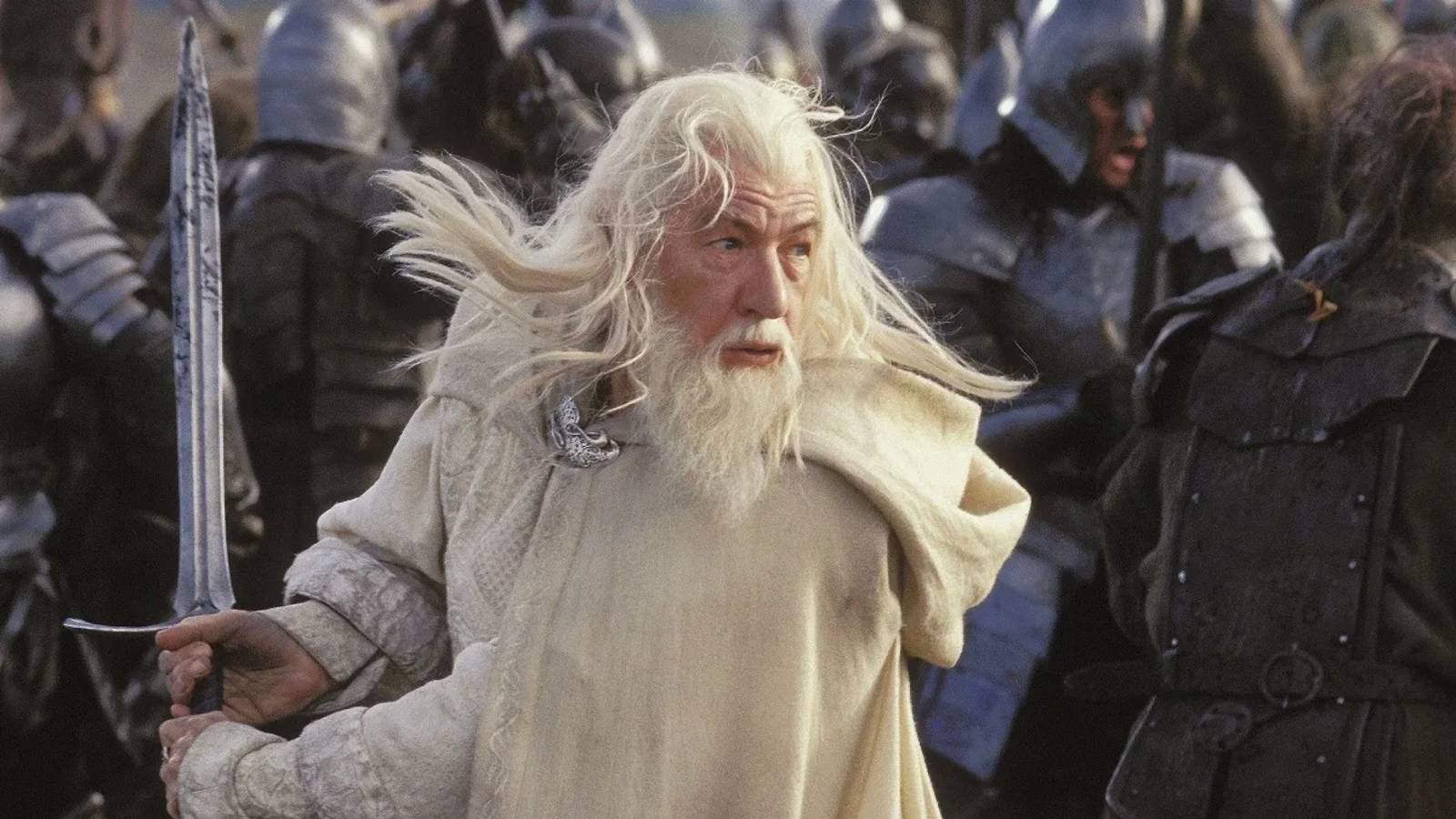 'Lord of the Rings' Ian McKellen Confirms Gandalf & Frodo Will Return ...
