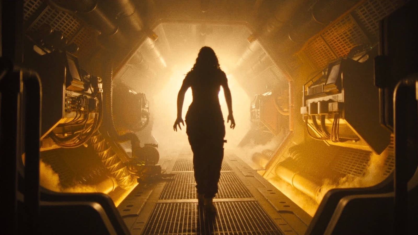 Alien Romulus Director Shares How He Honored the Horror of the Franchise