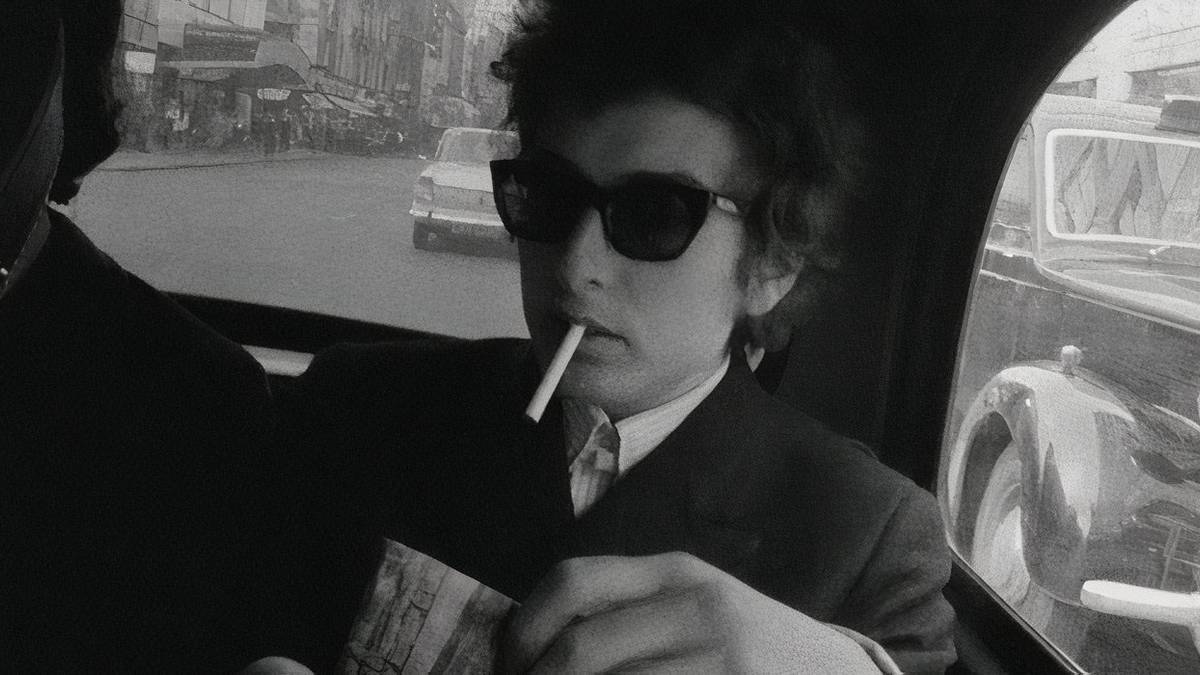 'Don't Look Back' Is the Best Dylan Movie & It's Free Until 2025