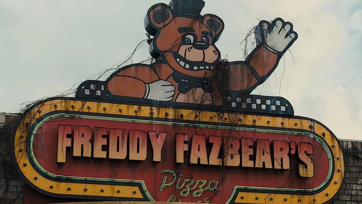 'Five Nights at Freddy's 2' Images Reveal Matthew Lillard's William Afton