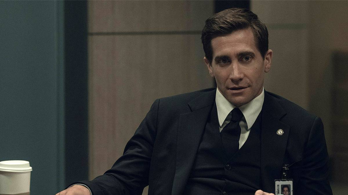 M. Night Shyamalan and Jake Gyllenhaal's Supernatural Romantic Thriller ...