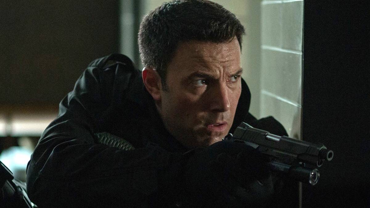 Ben Affleck & Jon Bernthal Face Off in First Look At Long-Awaited ...