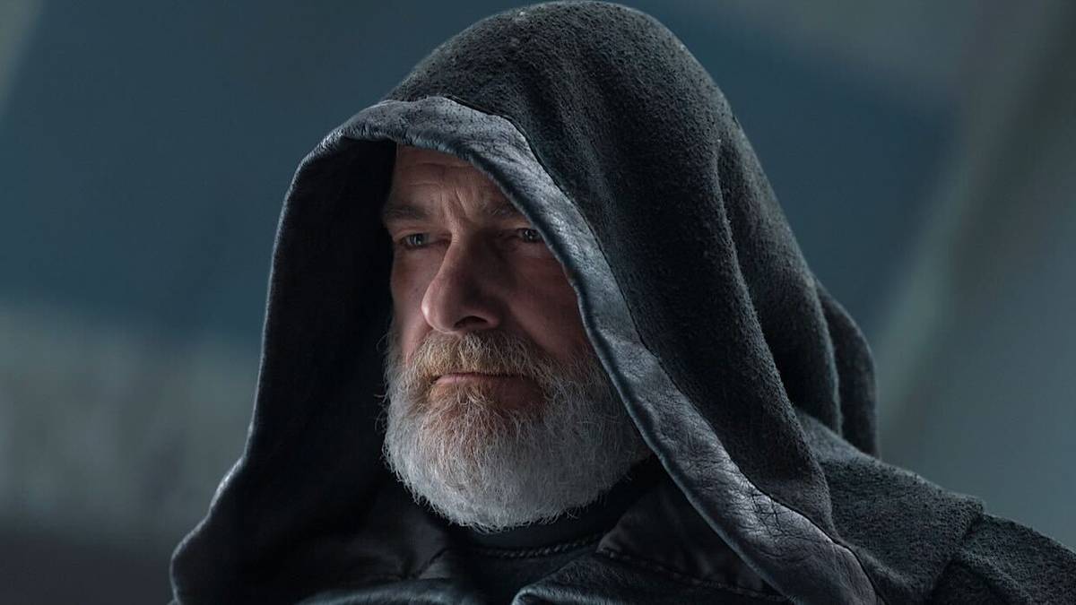 Dave Filoni Pays Emotional Tribute to Ray Stevenson