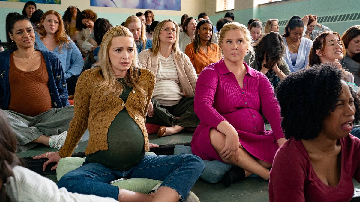 'Kinda Pregnant' Review: A Talented Cast Fail to Birth Good Comedy