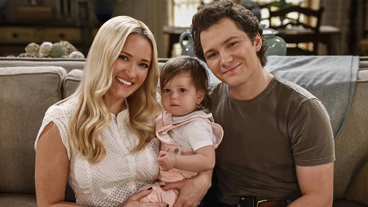 Lance Barber and More 'Young Sheldon' Stars Returning for 'Georgie ...