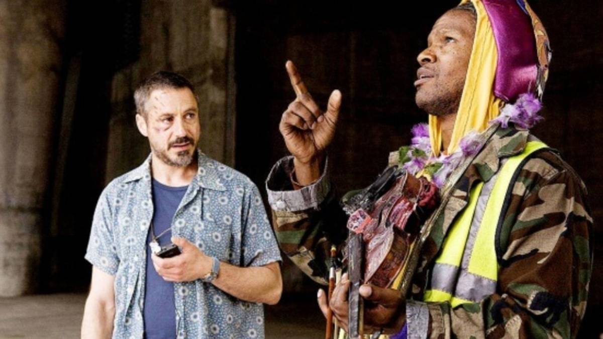 Jamie Foxx Got Robert Downey Jr. to Play a Hispanic Man in His Film ...