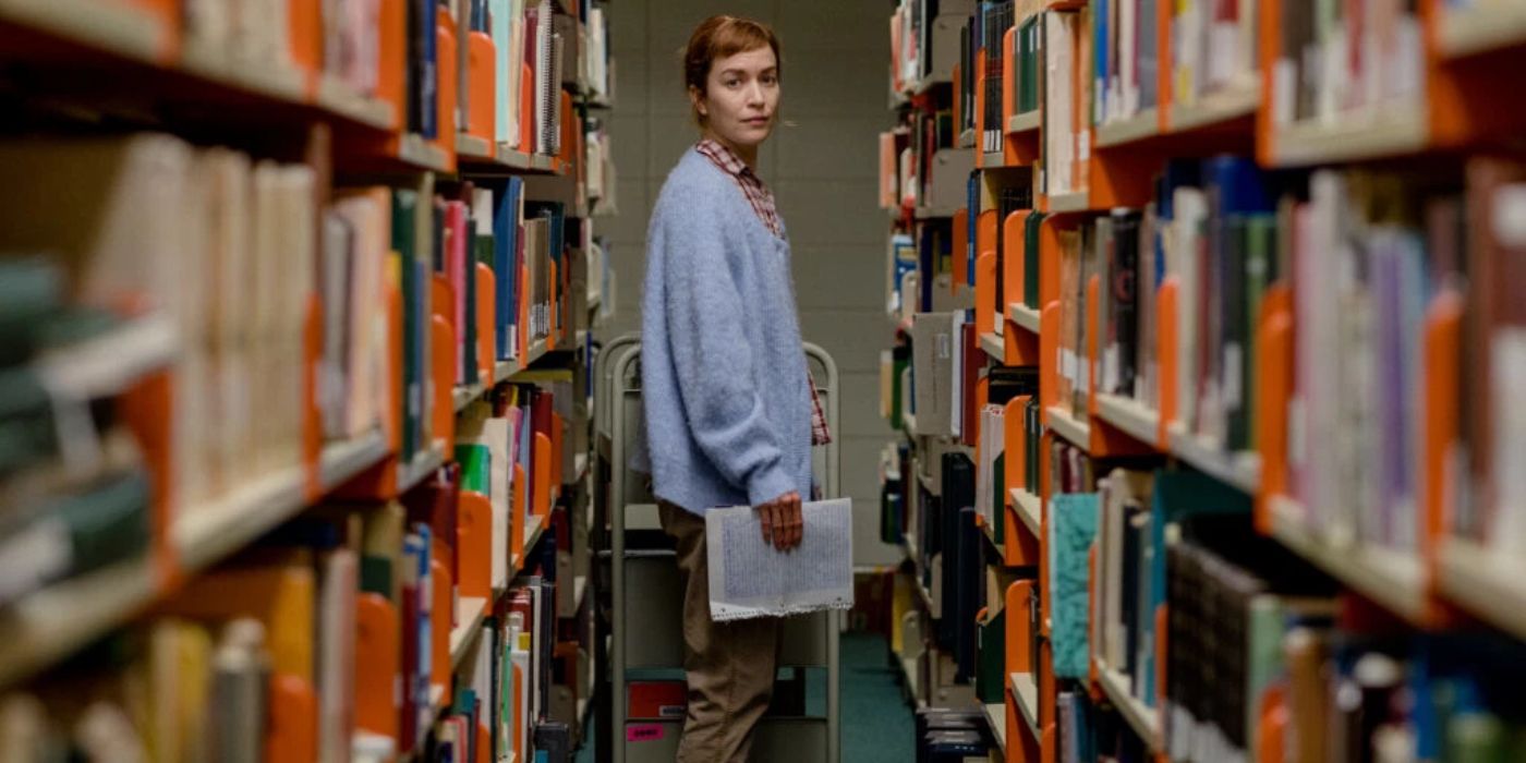 'Darkest Miriam' Review: Britt Lower Brilliantly Unravels