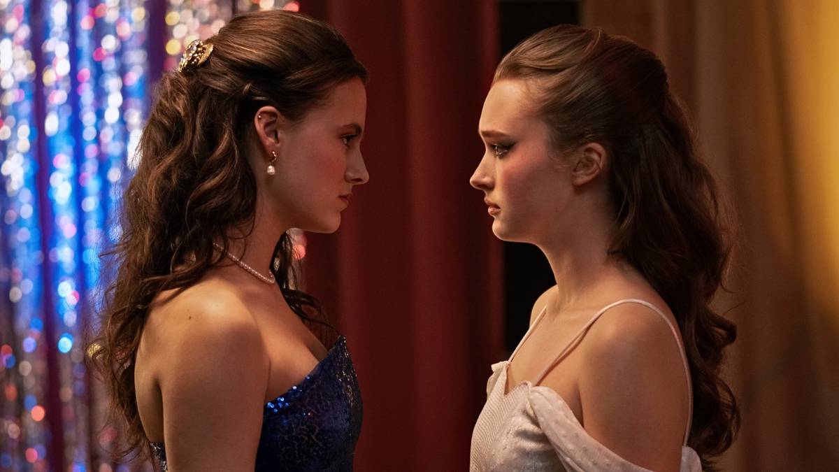 10 Prom Horror Movies To Watch Before Netflix’s 'Fear Street: Prom Queen'
