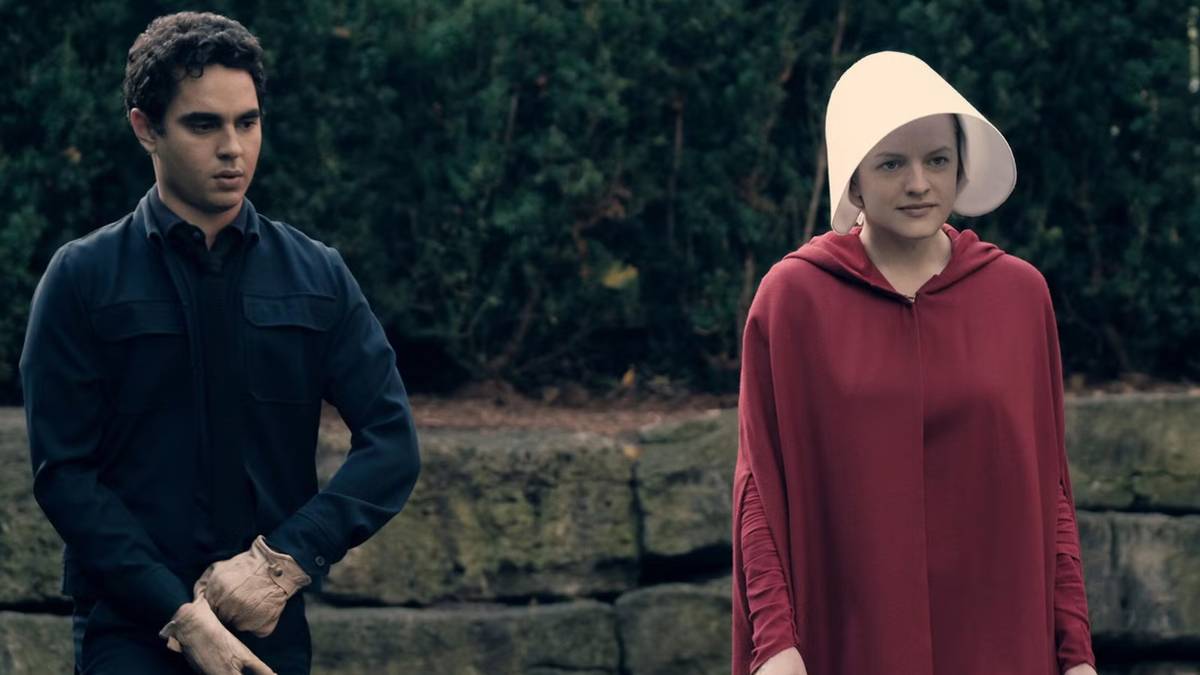 'The Handmaid's Tale': June Should End Up With Nick in Season 6