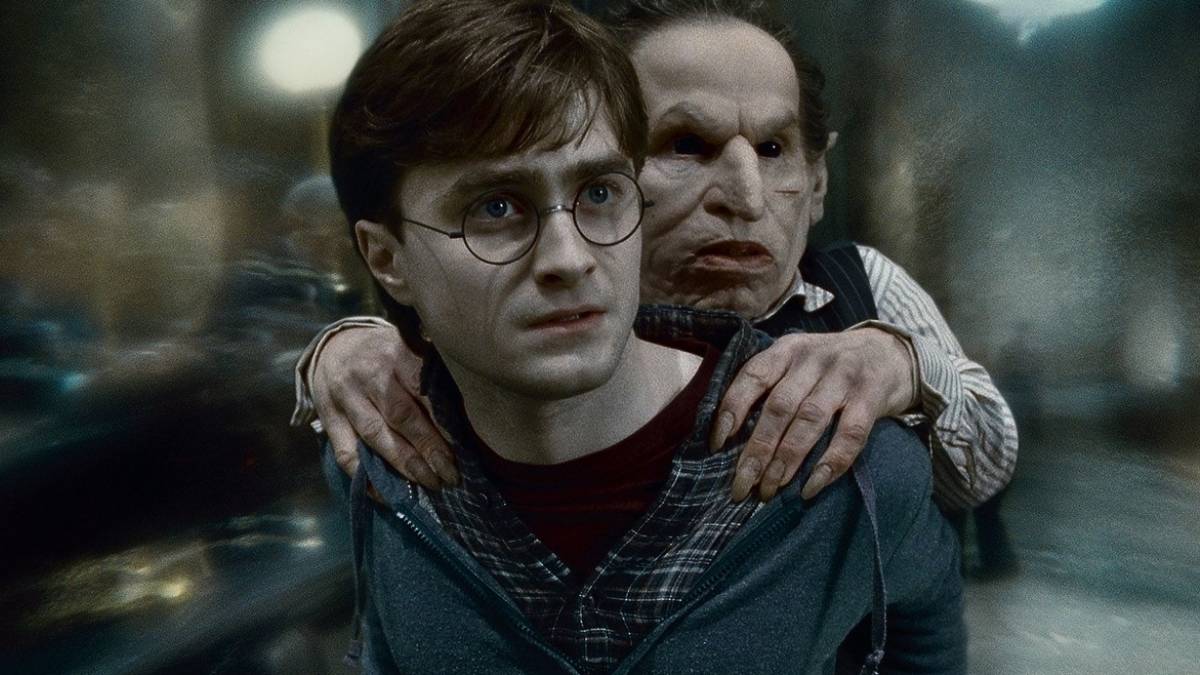 Former 'Harry Potter' Star Warwick Davis Weighs in on J.K. Rowling ...