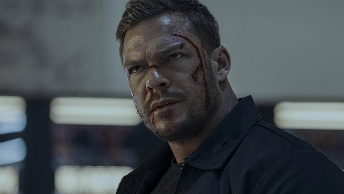 Alan Ritchson Shares Behind the Scenes Look at New Action Movie 'Runner'