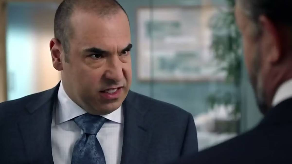 'Suits: LA' Season 1, Episode 12 Brings Back Rick Hoffman as Louis Litt