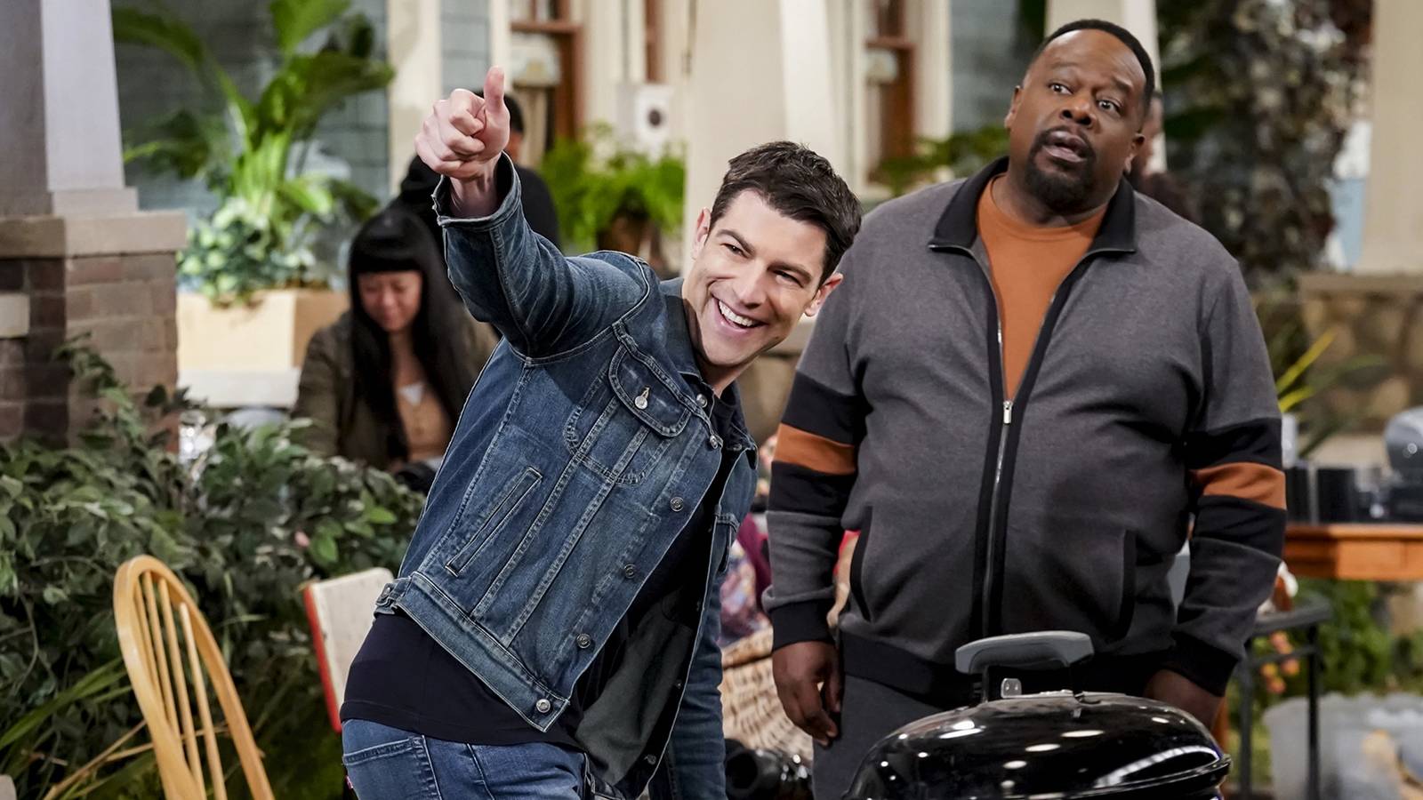 ‘New Girl’ Fans Need To Stream Max Greenfield's 'The Neighborhood' on ...
