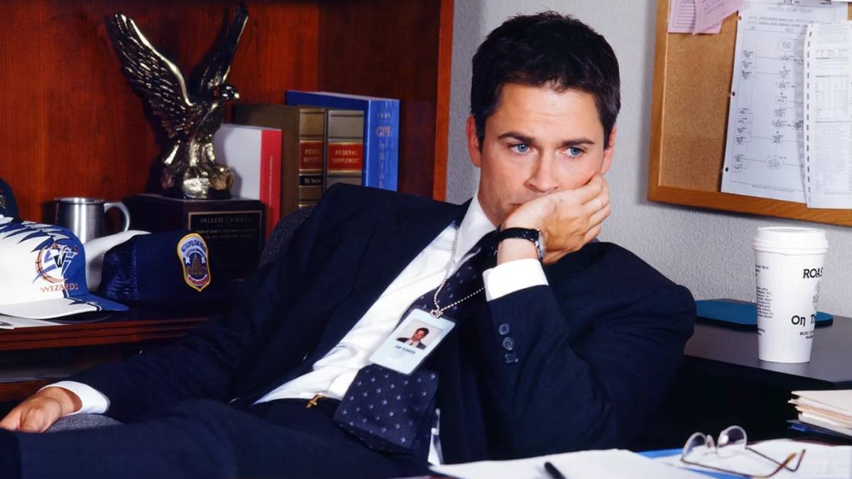 8 Harsh Realities of Rewatching 'The West Wing' Season 1