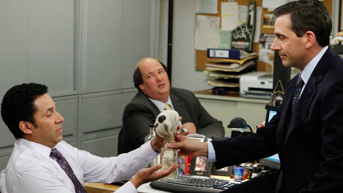 Steve Carell's Kiss in 'The Office' Was Unscripted and an Instant Classic