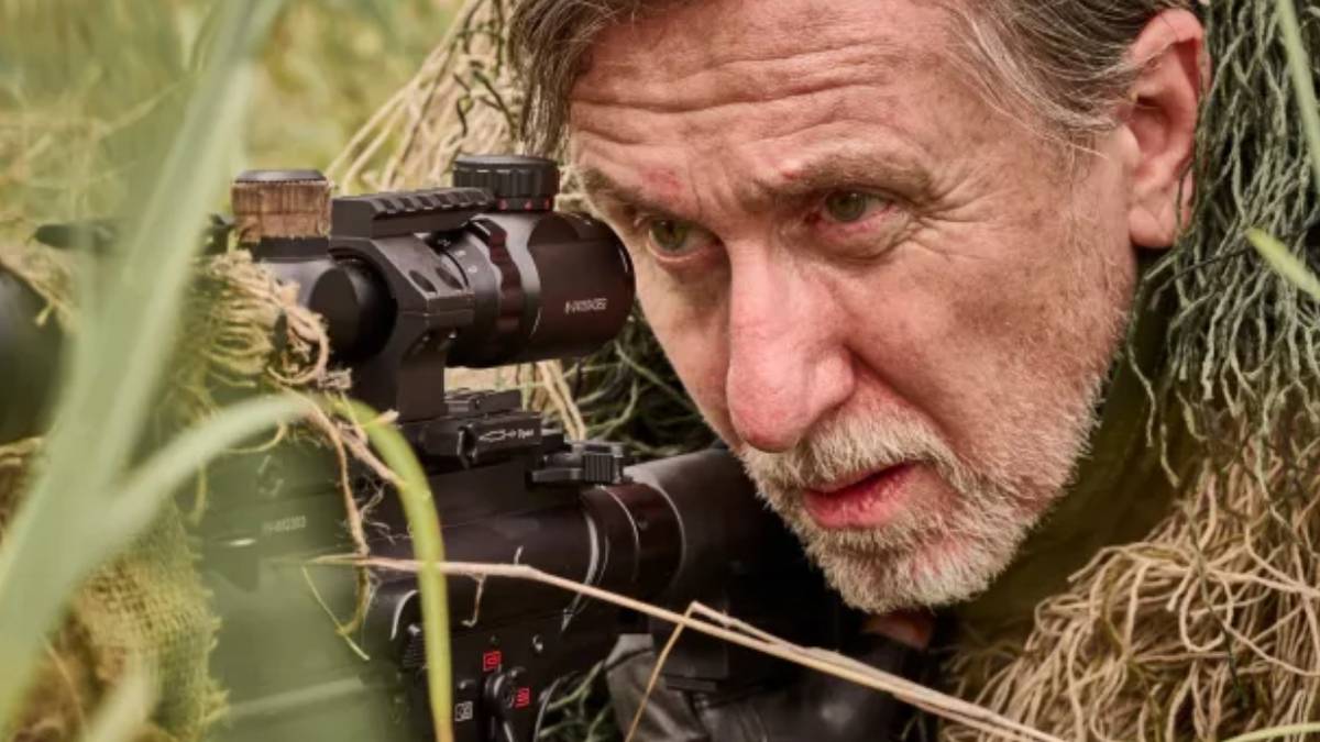 First Look at MCU Star Tim Roth in New Action Thriller 'Seven Snipers' Revealed