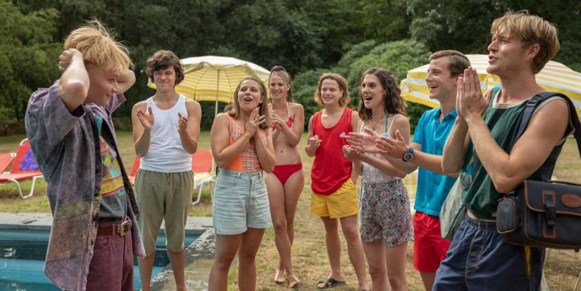 10 Best TV Shows on Netflix for Summer Streaming