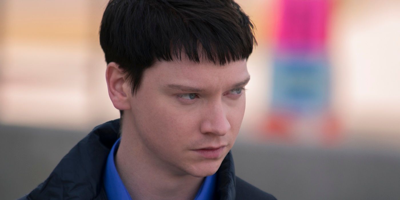 'Sew Torn' Star Calum Worthy Says the Approach to Parody-Crime & True ...