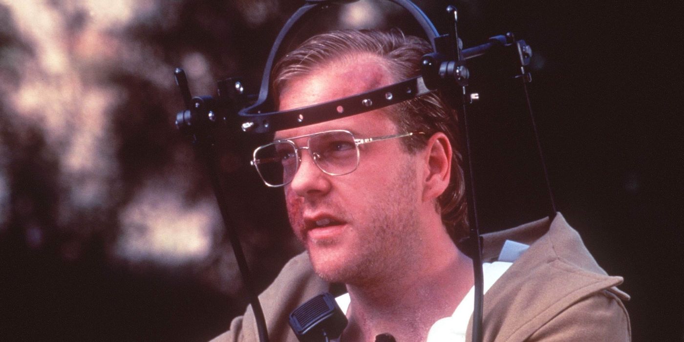 How 'The Roses' Compares to 'The War of the Roses'