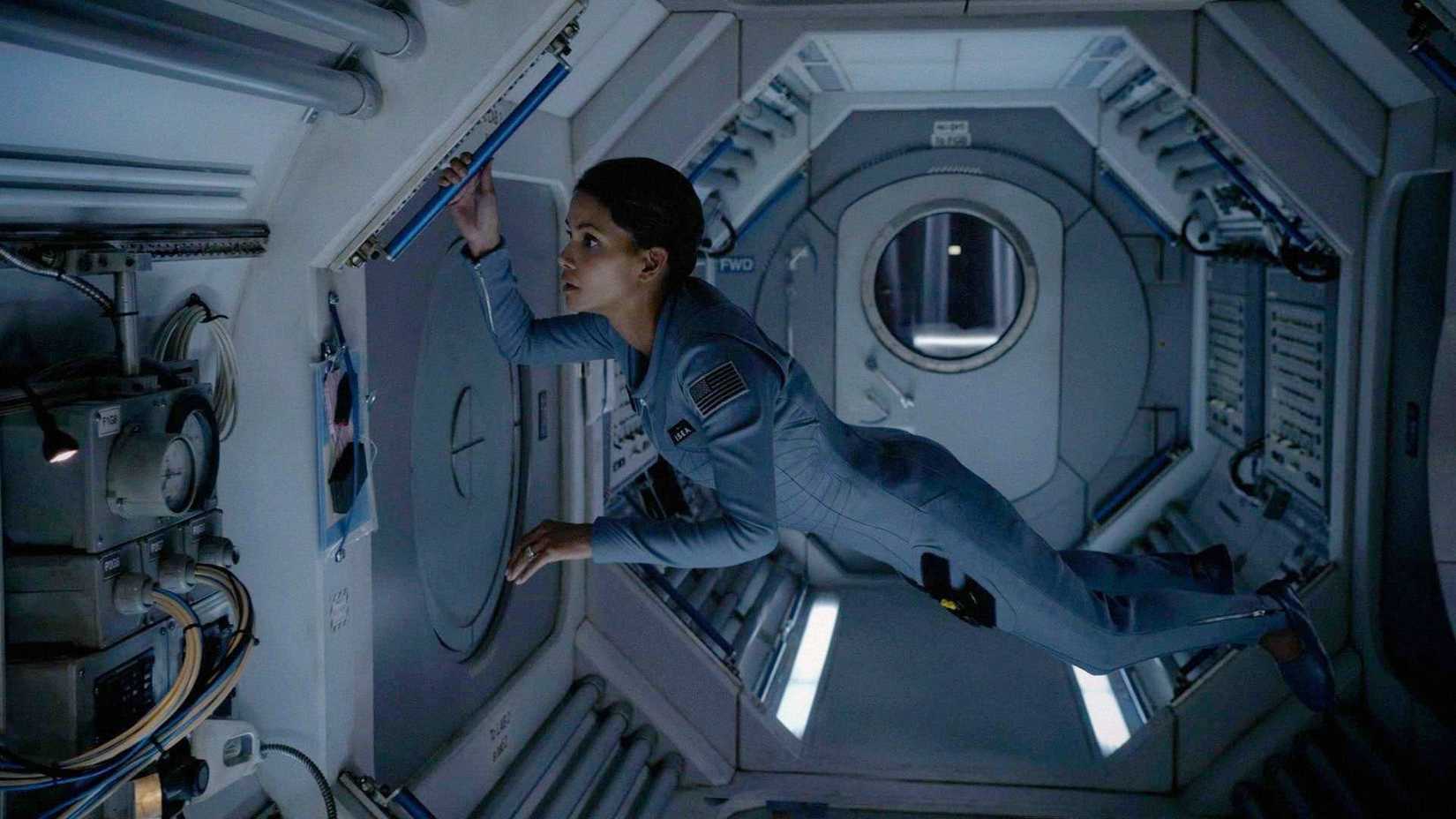 Steven Spielberg's 'Extant' Is on Netflix, but Should You Watch It?