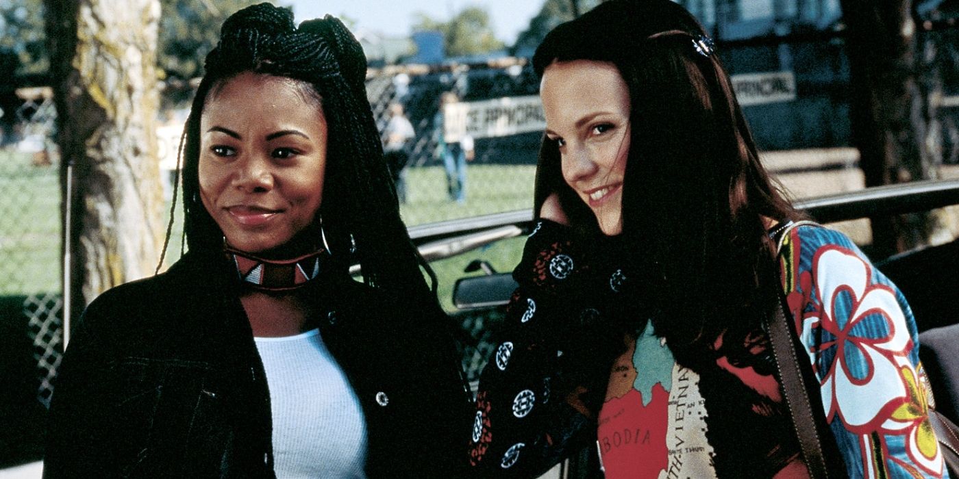 The Vampire Diaries: The Real Reasons Why Cast Members Left the Show