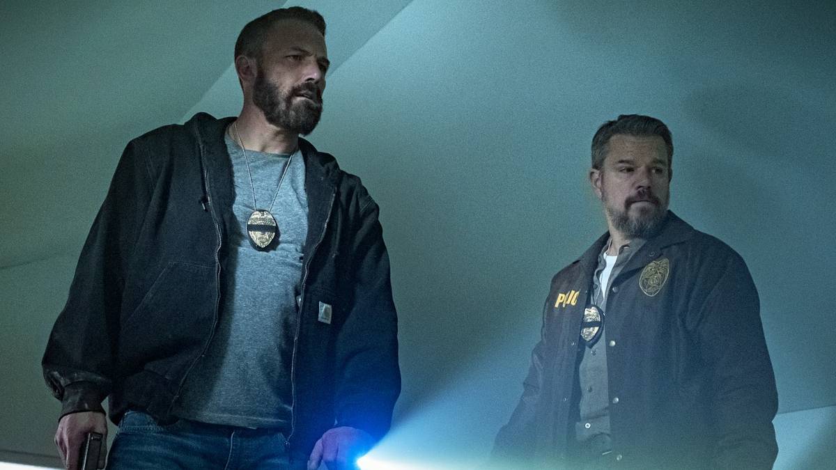Ben Affleck & Matt Damon Reunite in Thrilling New Look at Netflix Crime ...
