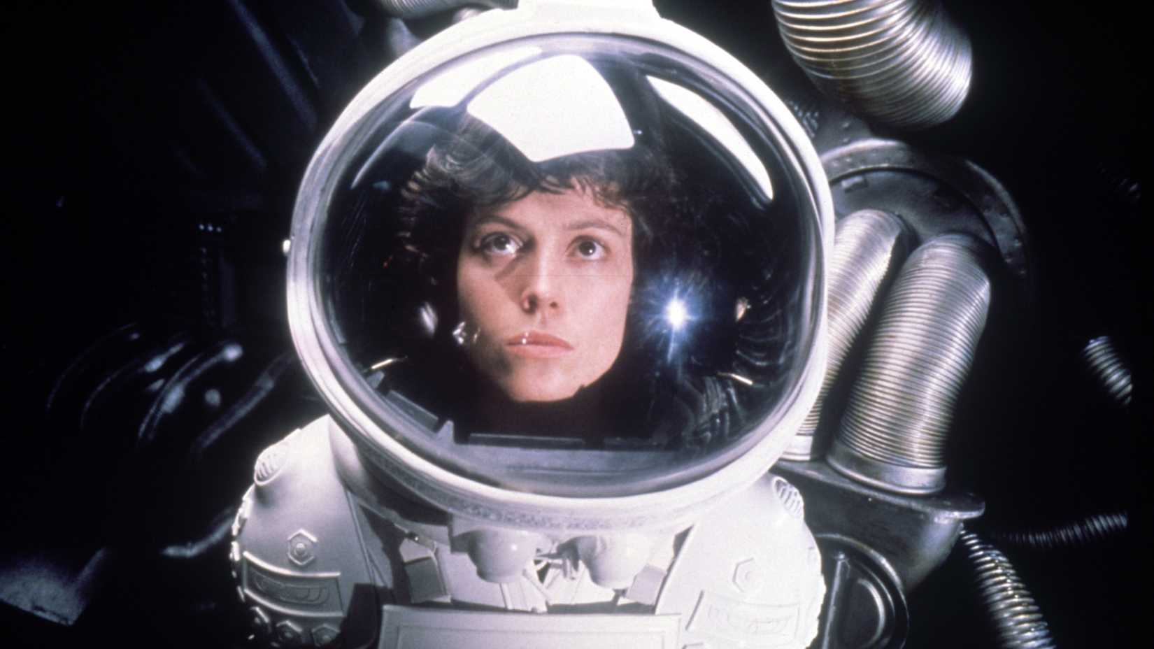 Sigourney Weaver Shares More Details About Possible 'Alien' Return: "A ...