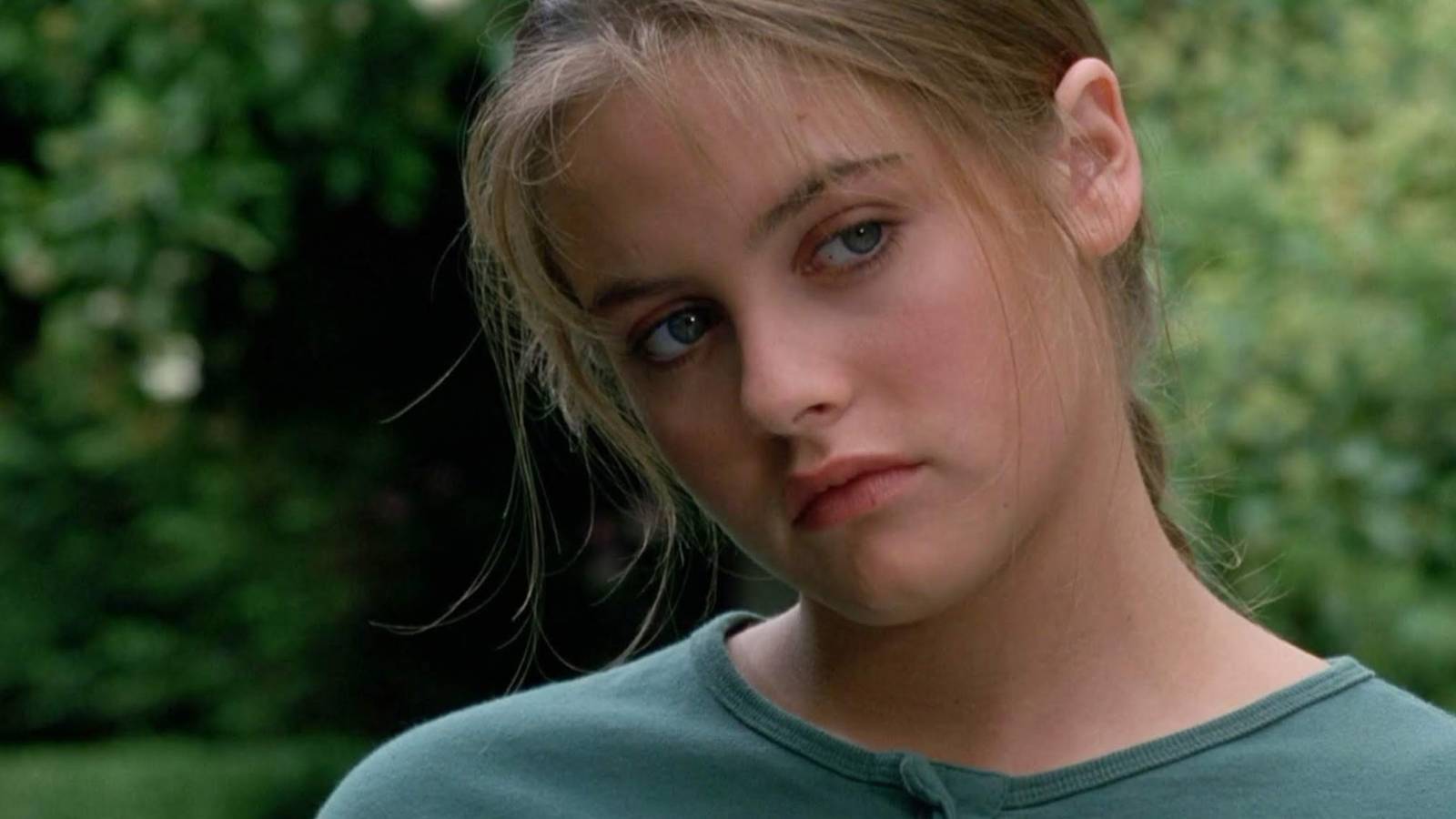 32 Years Later, Alicia Silverstone's "Scuzzy" R-Rated Thriller ...