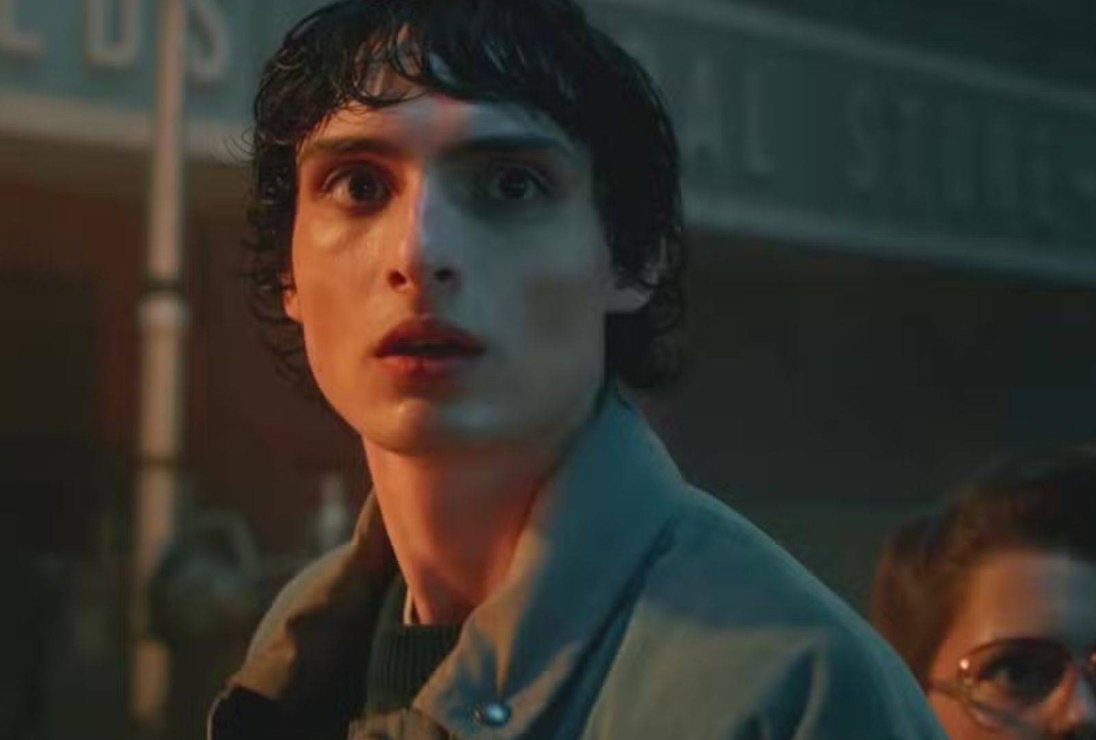 “The Stranger Things earthquake: 300,000 signatures erupt, fans demand ...