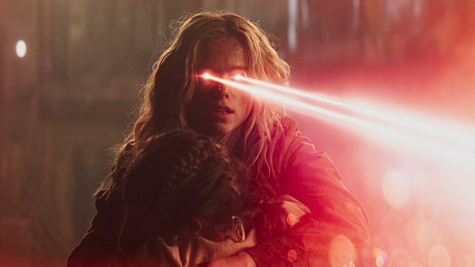 'Supergirl' Director Read Movie's Script Before Knowing Anything About ...