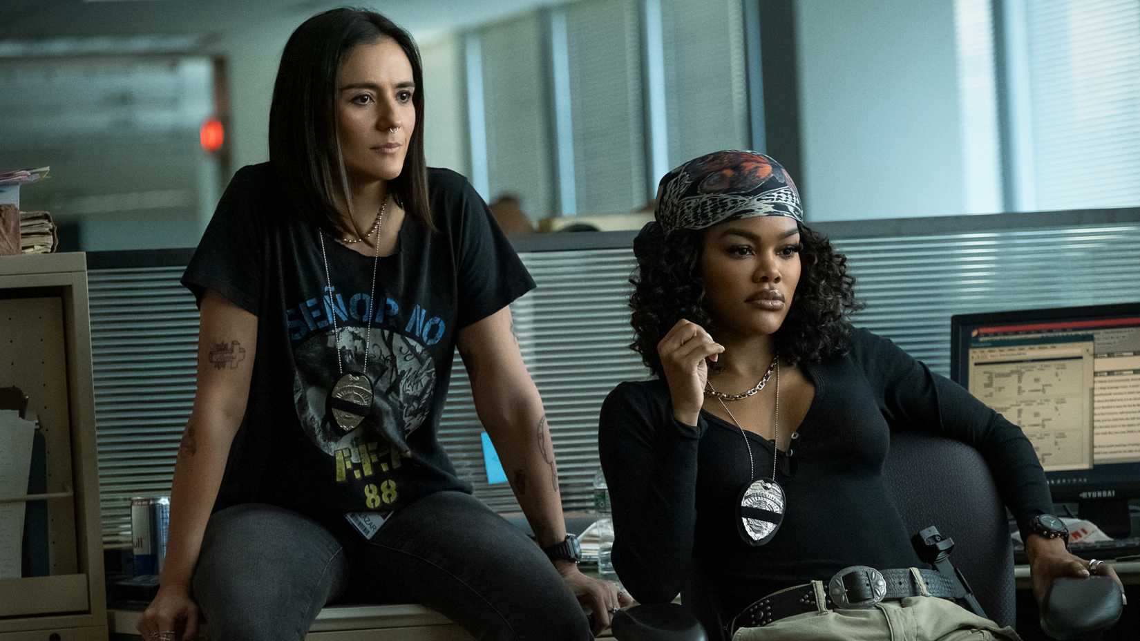 'The Rip' Review: Ben Affleck and Matt Damon Reunite in Supremely ...