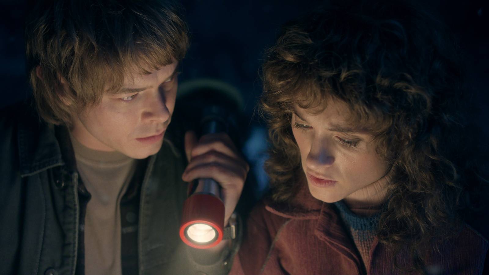'Stranger Things' Fans Uncover More Evidence of Secret Episode in Poster