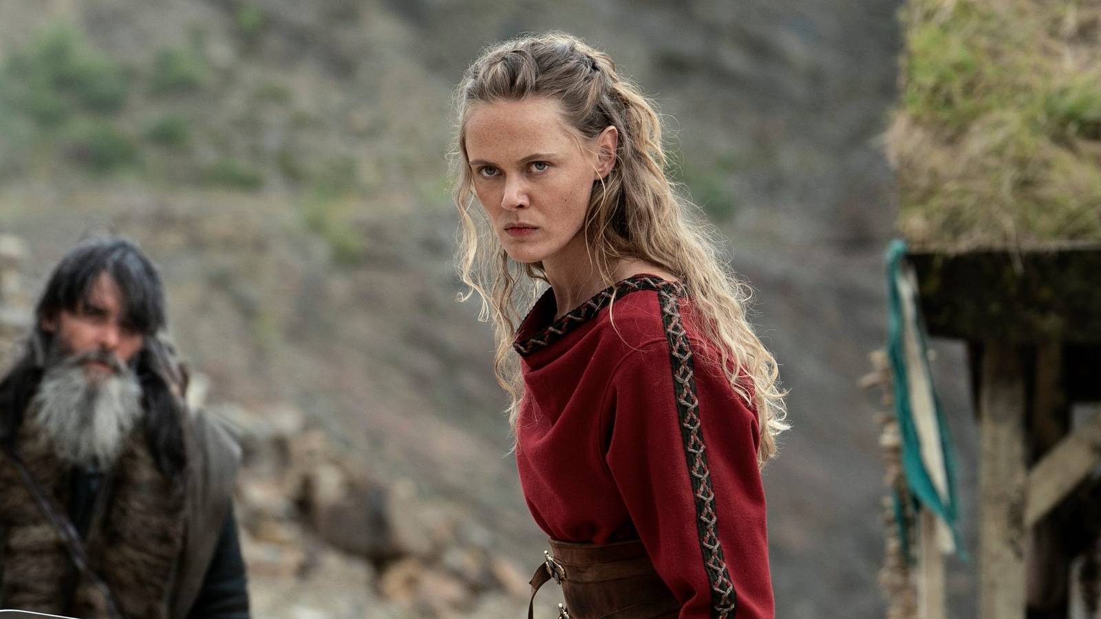 'Vikings' Star Wants to be Wonder Woman in the DCU