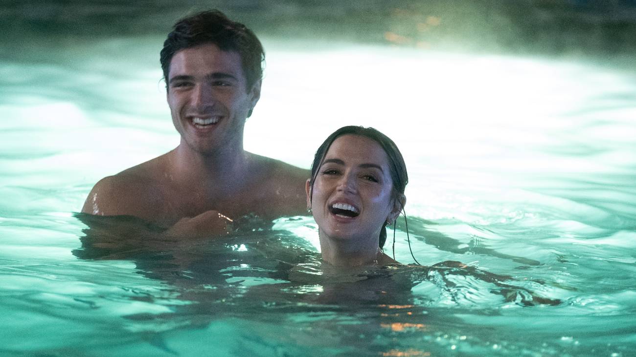 Ben Affleck and Ana de Armas Erotic Thriller 'Deep Water' Is Worth ...