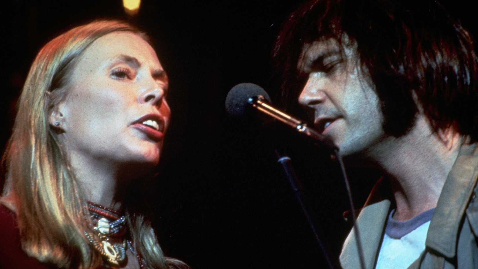 Meryl Streep to Play Music Legend Joni Mitchell in Cameron Crowe Biopic