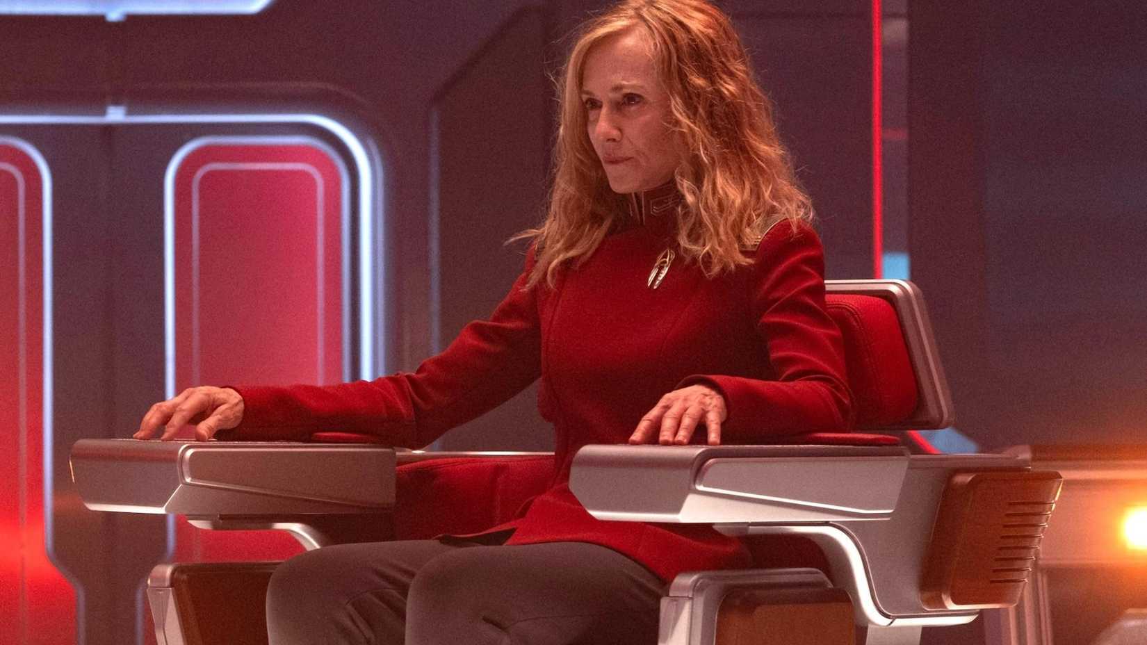 'Star Trek: Starfleet Academy's Nahla Ake Controversy Is Actually Genius