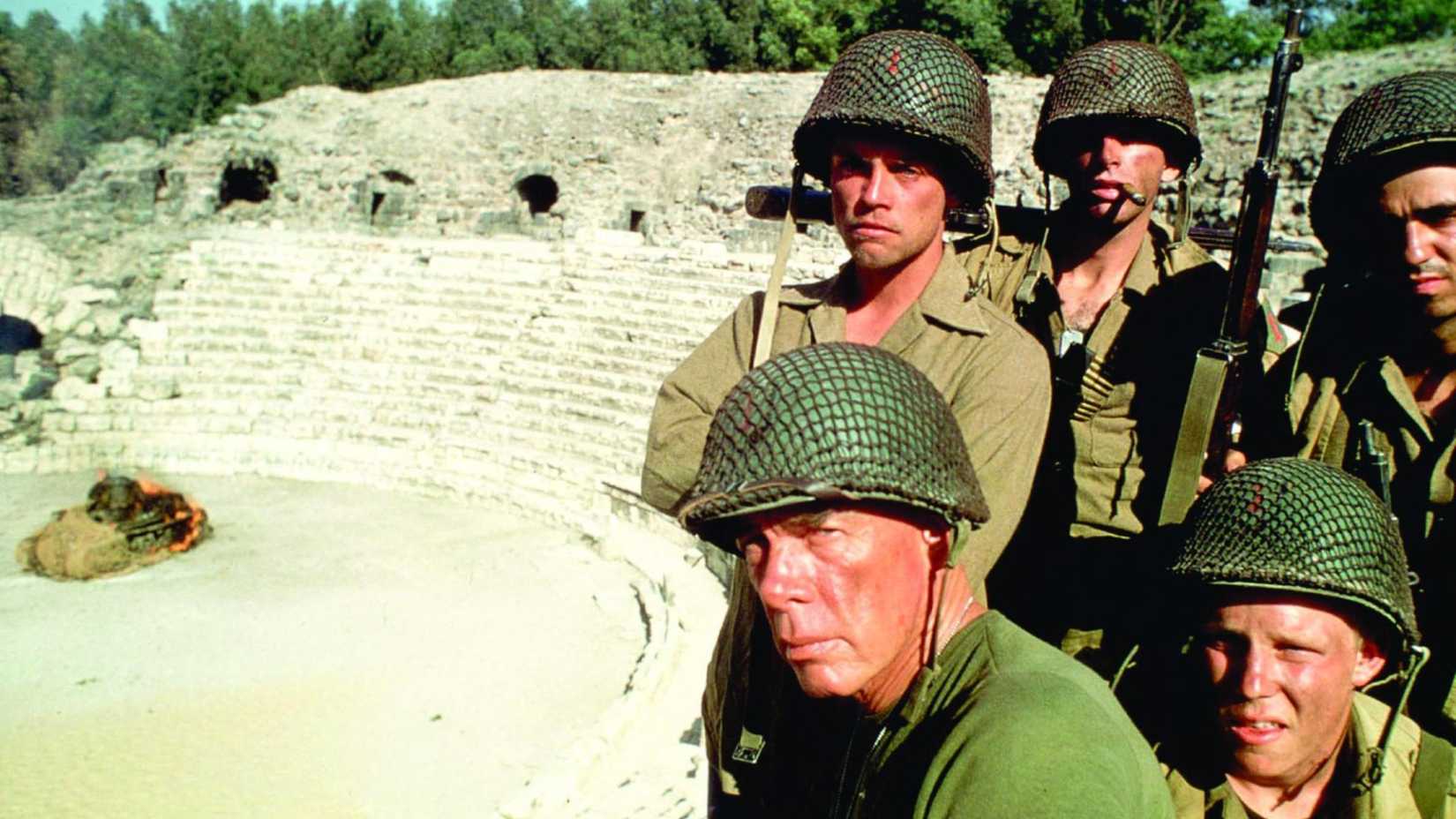 10 Classic American War Movies With Great Action