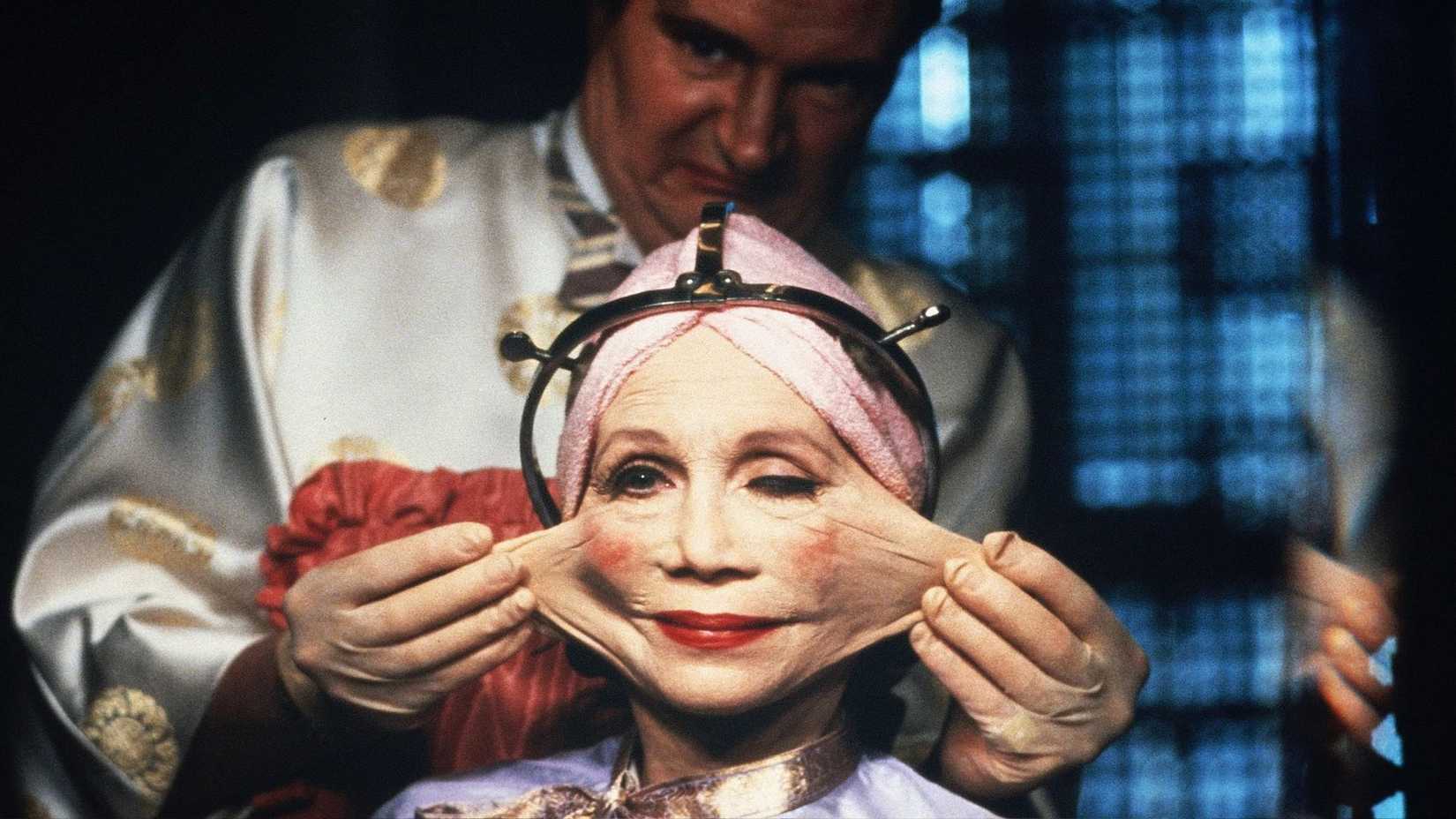 Robert De Niro's 'Brazil' Is an Underrated Sci-Fi Thriller Movie