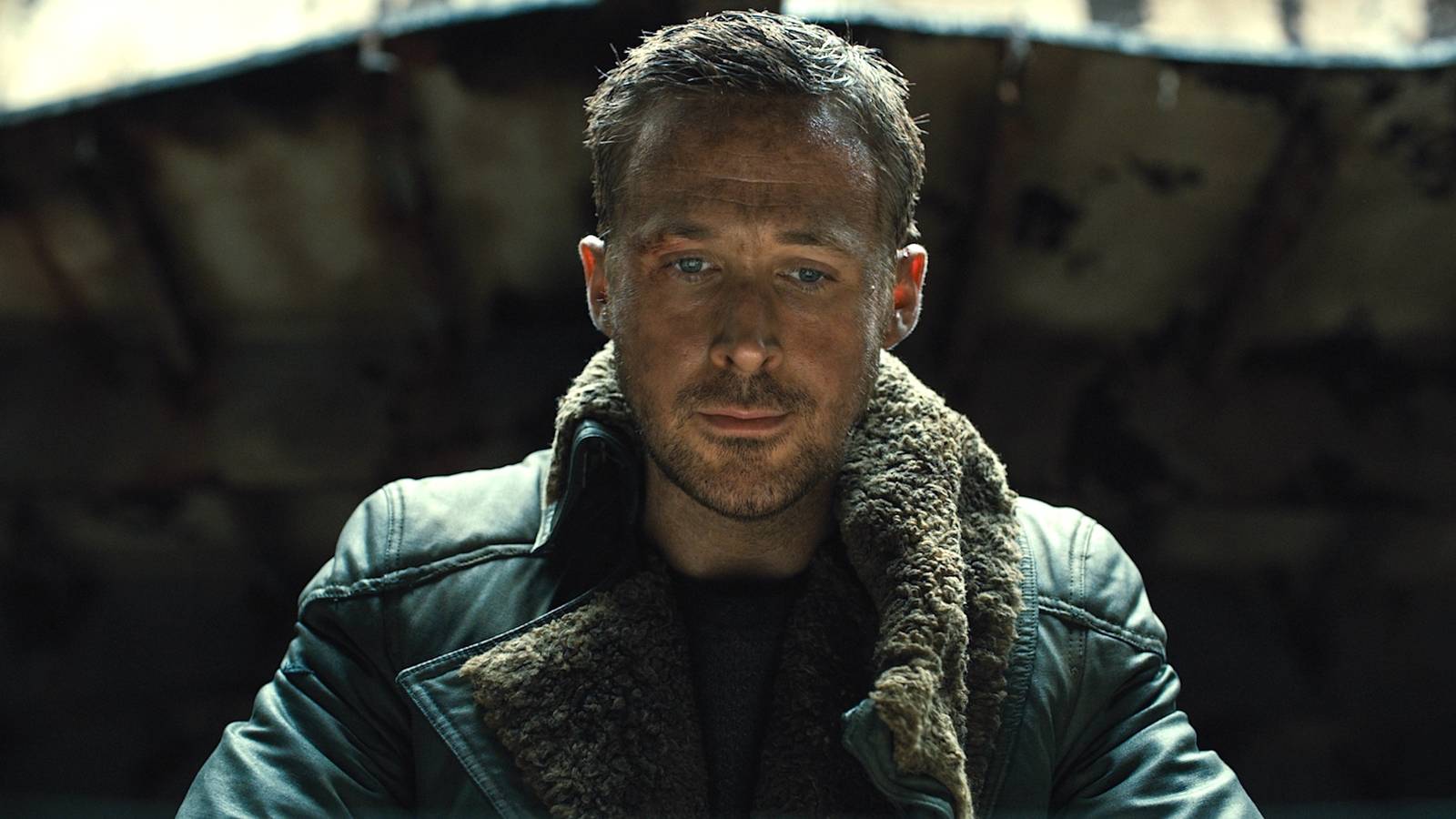Ryan Gosling Missed Tom Cruise Landing Helicopter on 'Star Wars ...