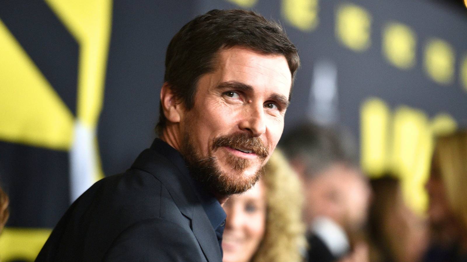 Christian Bale & Mark Wahlberg's Boxing Movie 'The Fighter' Is Now ...