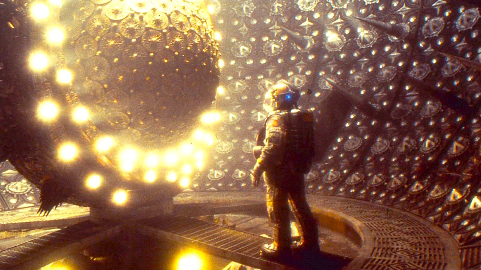 Sci-Fi Horror Cult Classic 'Event Horizon' Is Now Streaming Free