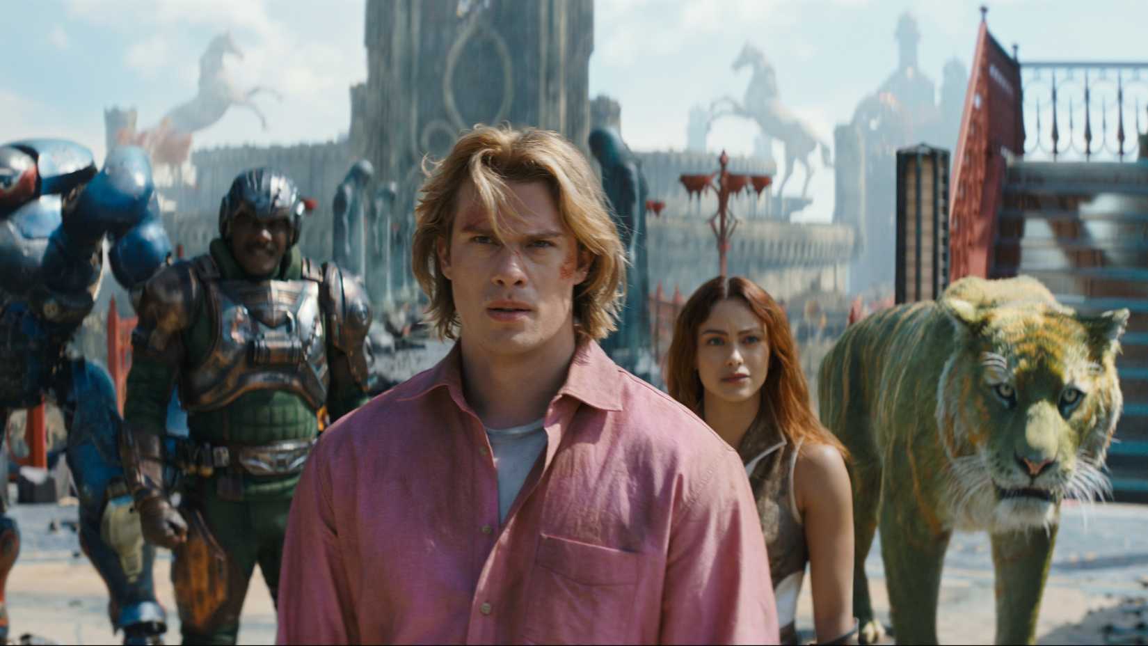 'Masters of the Universe' Review: He-Man Has the Power But Doesn't Know ...