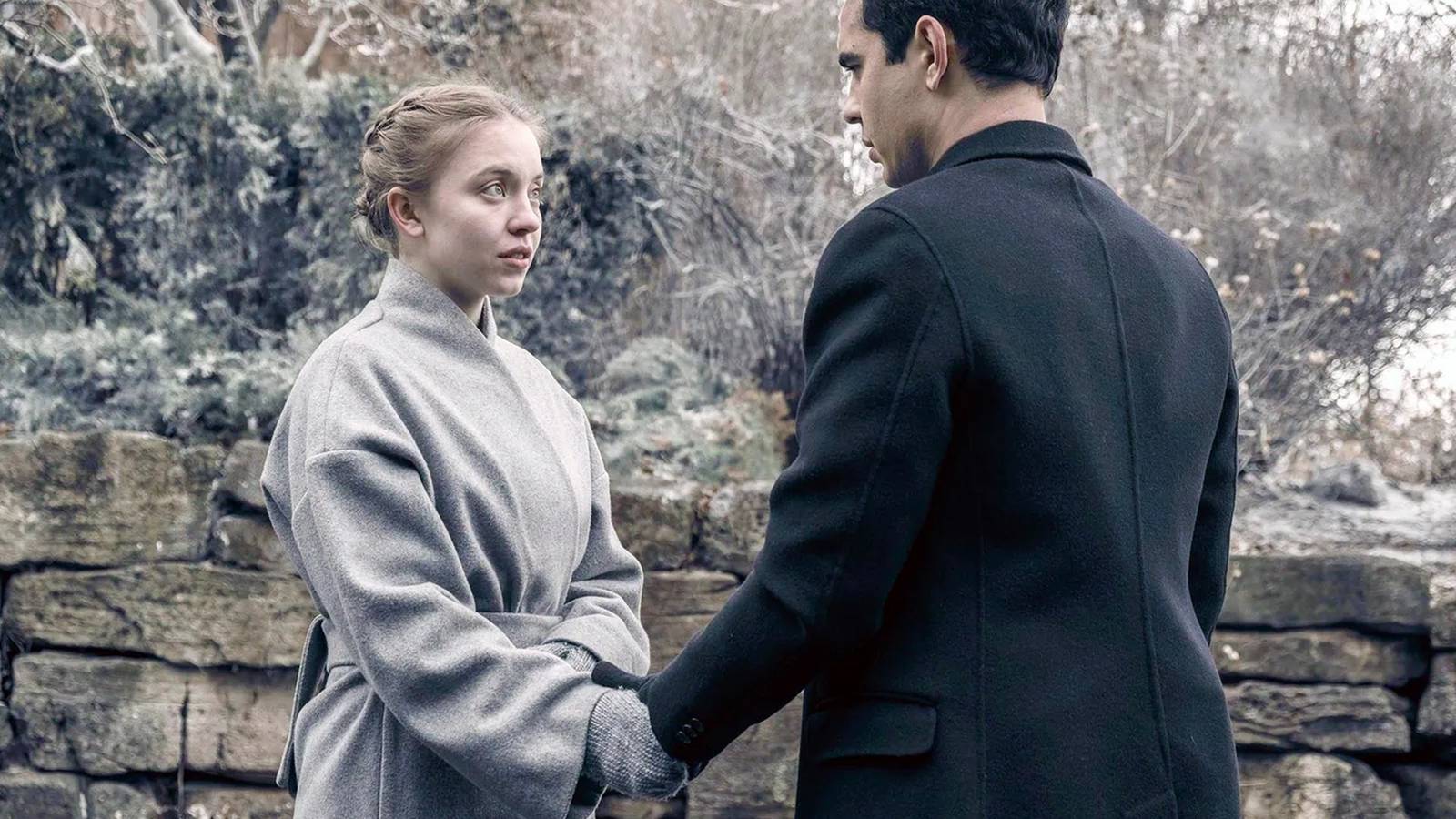 Dystopian Thriller Masterpiece 'The Handmaid's Tale' Becomes a Netflix ...