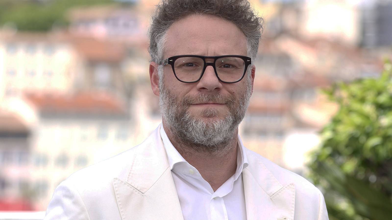 Seth Rogen Rebooting Beloved '80s Family Adventure Series