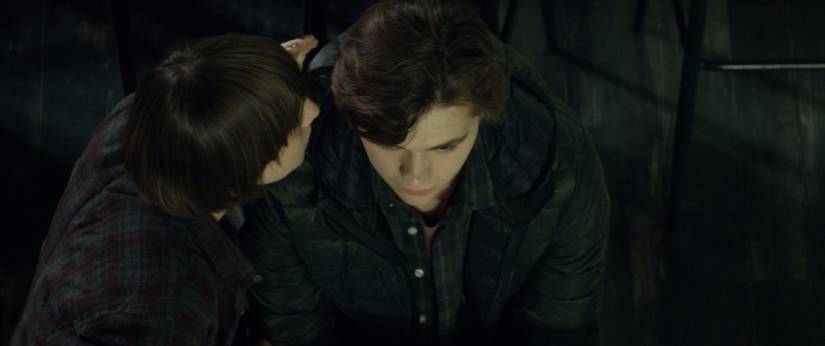 Disney's The Empty Man Trailer Summons Evil Spirits in Theaters This ...